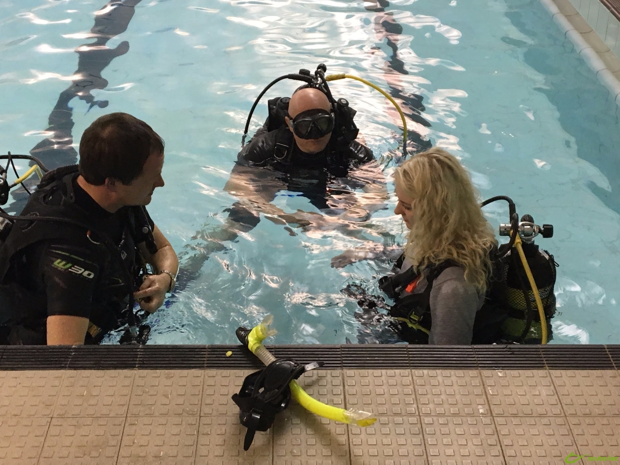 Underwater Photographer - Scuba-tec - Padi scuba diving in the Midlands